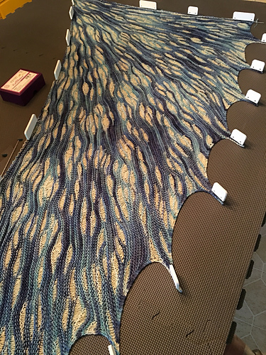 Ravelry: Shard pattern by Rosemary (Romi) Hill