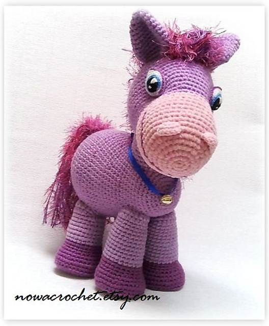 Ravelry: Pony Lilla pattern by Tamara Nowack