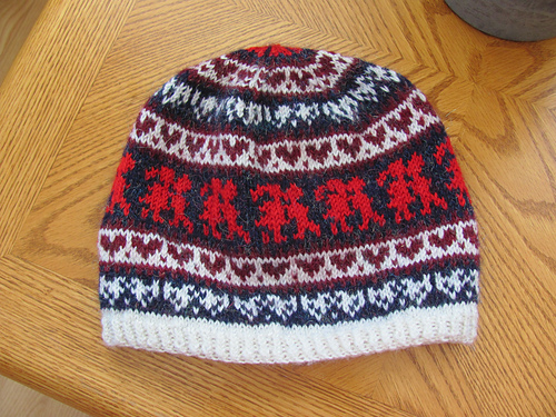 Ravelry: First love first kiss beanie pattern by Sandra Jäger