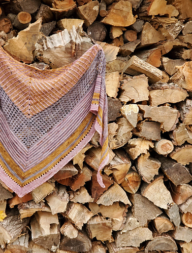 Ravelry: Amani pattern by Tamy Gore