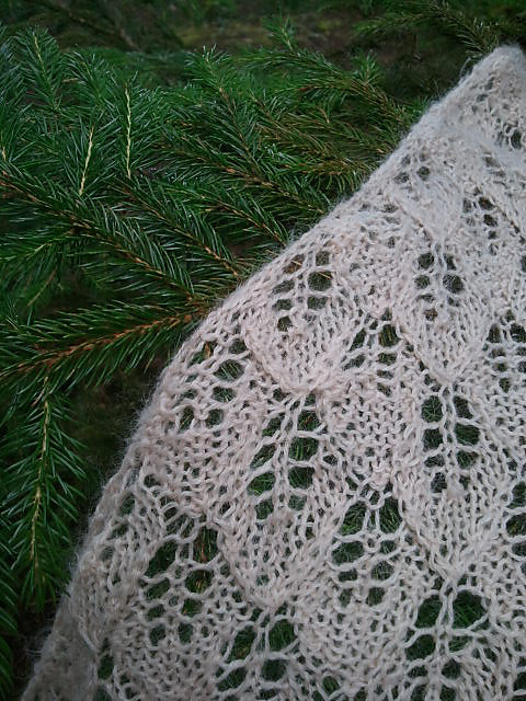 Ravelry: TangerineTangent's Iliana's Wedding Shawl