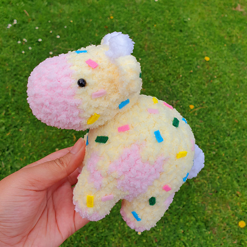 Ravelry: Candy Cow pattern by Diep Pham Ngoc