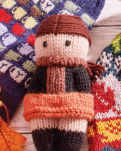 Ravelry: Lorelai and Rory Dolls pattern by Esther Braithwaite