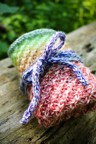 Ravelry: Travel Crayon Roll pattern by Tanis Gray