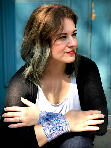 Ravelry: Elsa Cuffs pattern by Tanis Gray