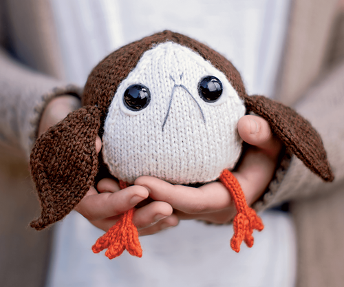 Ravelry: Porg pattern by Susan Claudino