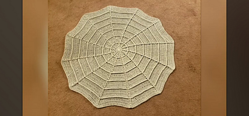 Ravelry: Spider Web Blanket pattern by Fiber Spider