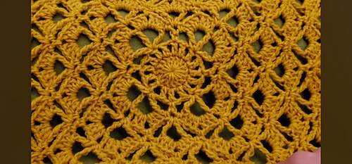 Ravelry: Gliding Fans Blanket pattern by Fiber Spider