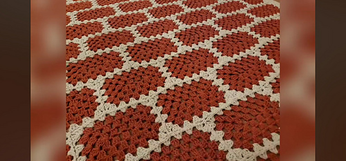 Ravelry: Granny Brick Wall Blanket pattern by Fiber Spider