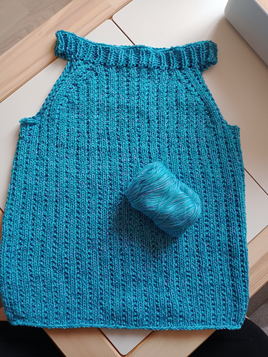 Ravelry: 211-10 Pink Shell pattern by DROPS design