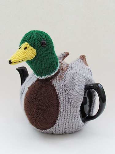 Ravelry: Mallard Duck Tea Cosy pattern by Susan Cowper