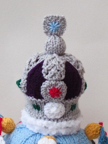 Ravelry: Royal Street Party Tea Cosy pattern by Suzy Cowper