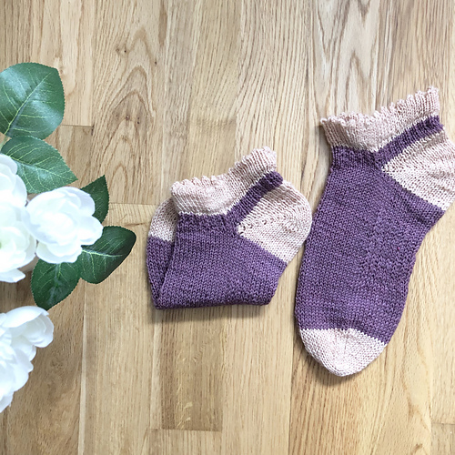 Ravelry: Picot Shorties Socks pattern by Teodora Agboola