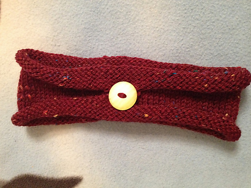 Ravelry: The Button Band pattern by Kat Fisher