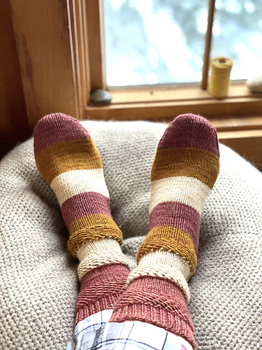 Ravelry: Magic Heel Socks DK pattern by Judy Jewell