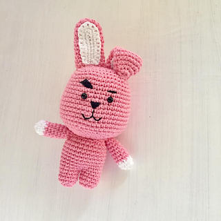 Ravelry: BT21 Cooky ( pink rabbit ) pattern by Mitch Agot