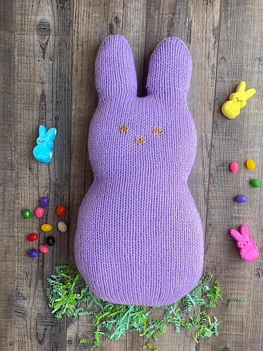 Ravelry: Marshmallow Easter Bunny pattern by Clickety Sticks