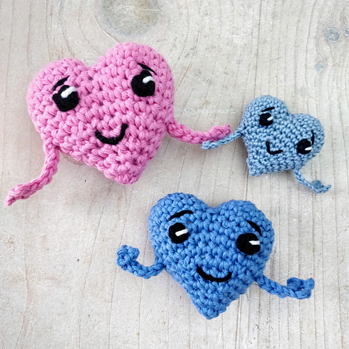 Ravelry: Happy Heart Amigurumi pattern by Pippa Everett
