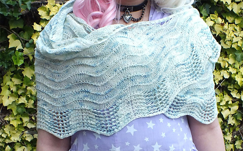 Ravelry: TheCraftyTyke's Chasing Waves Pattern Sample - Large