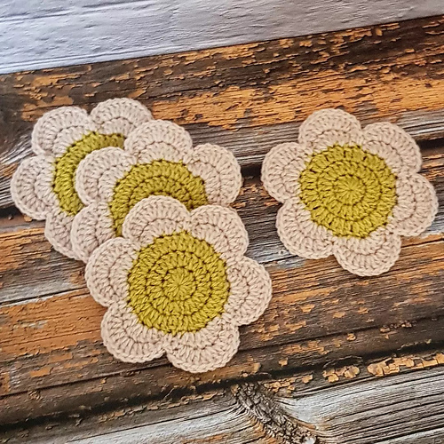 Ravelry: Flower Power Coasters - 6 Petals pattern by The Crochet Fix