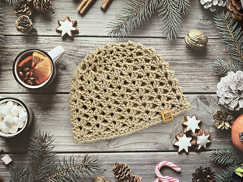 Ravelry: L'il Bit Hippy Skull Cap pattern by The Crochet Fix