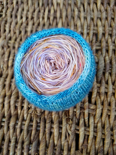 Ravelry: Yarn Cozy Lite (Knit) pattern by Knitty Natty