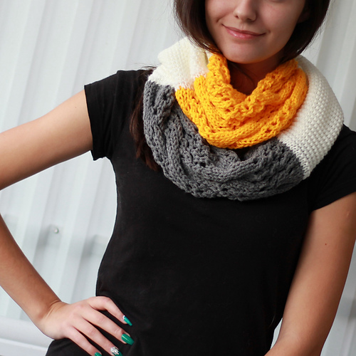 Ravelry: Julia pattern by April Miller