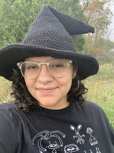 Ravelry: Slouchy Witch Hat pattern by Shelby Daft