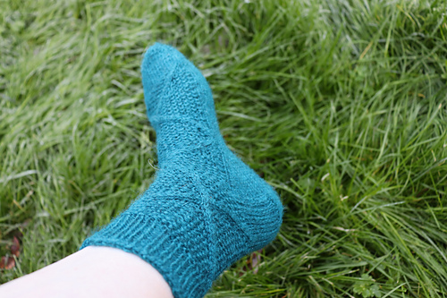 Ravelry: Seine pattern by Ciara Doyle
