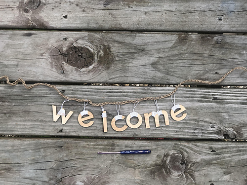 Ravelry: Welcome Bunting pattern by Shawna Underwood