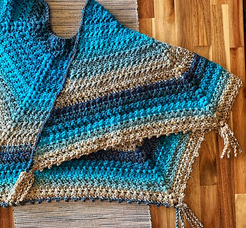 Ravelry: Onawa Trestle Wrap pattern by The Happy Peapod