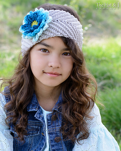 Ravelry: Perfectly Pretty Headband pattern by Marken of The Hat & I
