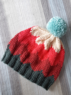 Ravelry: Inverted Scallops Beanie pattern by The Iron Cat