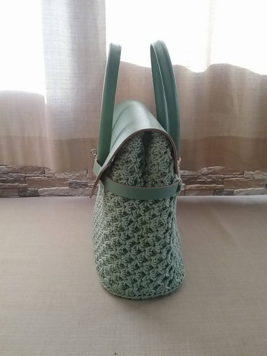 Ravelry: 3D Spider Bag pattern by Yanna Michaelides