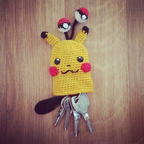 Ravelry: Pikachu Key Cosy pattern by Nathalie Nuisement