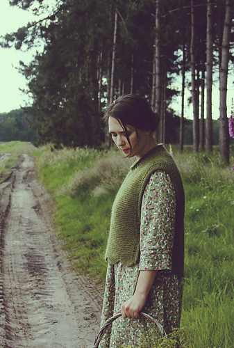 Ravelry: Crossandra Vest Adult pattern by Nashwa Sakr
