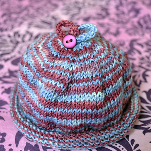 Ravelry: Easy Peasy Newborn Sock Hat pattern by K McKiernan