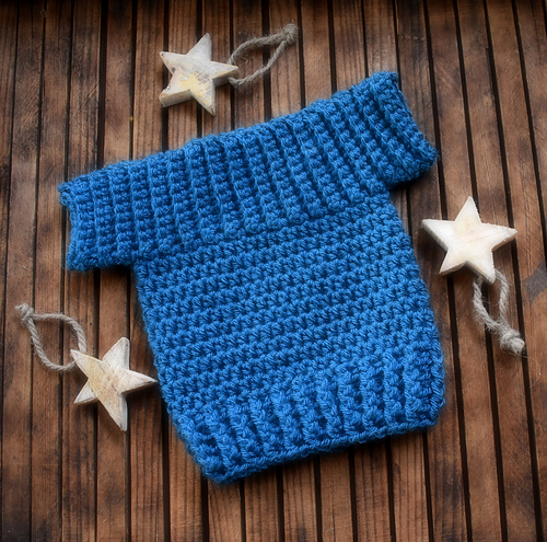 Ravelry: Fish and Chips Sweater pattern by The Purple Thneed