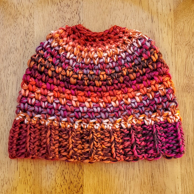 Ravelry: TheRamblinRosie's Chunky Textured Bun Hat