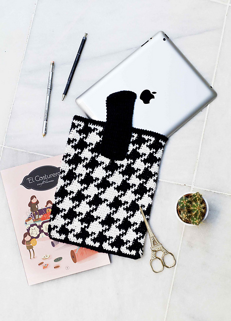 Ravelry: Ipad case pattern by The Sewing Box