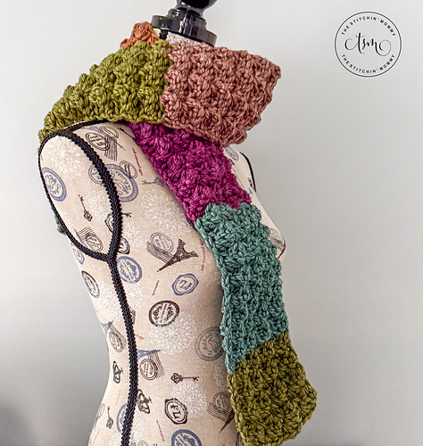 Ravelry: Autumn Leaves Chunky Scarf pattern by Amy Ramnarine
