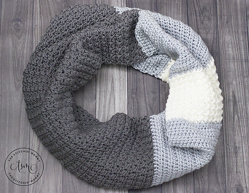 Ravelry: Comfy Cozy Blanket Cowl pattern by Amy Ramnarine