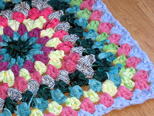 Ravelry: Shabby Chic Vintage Style Granny Square Rag Rug pattern by The ...