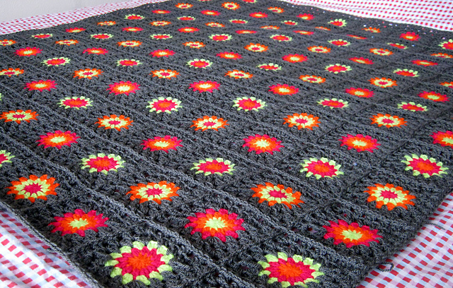 Ravelry: TheSunroom's Striking Grey Neon Crochet BLANKET Retro Sunburst