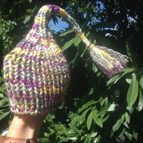 Ravelry: Stretchy Baby Elf Cap pattern by Nissa Rudh