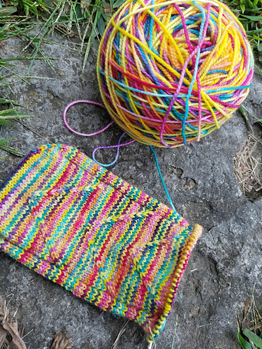 Ravelry: very v socks pattern by Nissa Rudh
