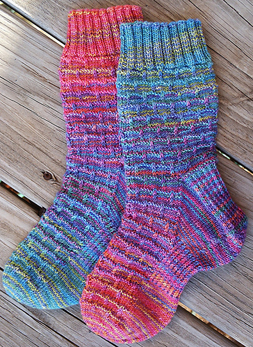 Ravelry: Gluttony Socks pattern by Kelly Eells