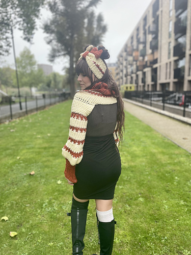 Ravelry: The Vs and Ts Shrug pattern by Shannon-Jaide Hyland