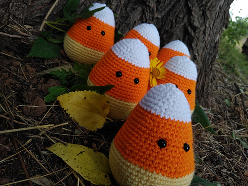 Ravelry: Candy Corn Bowling Set pattern by The Wooly Noggin