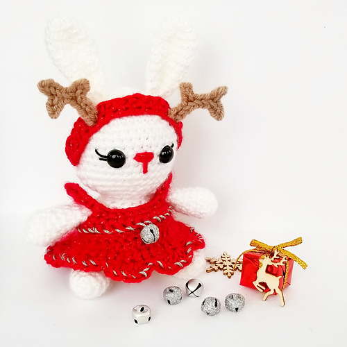 Ravelry: Reindeer Bunny pattern by The Cozy Chipmunk